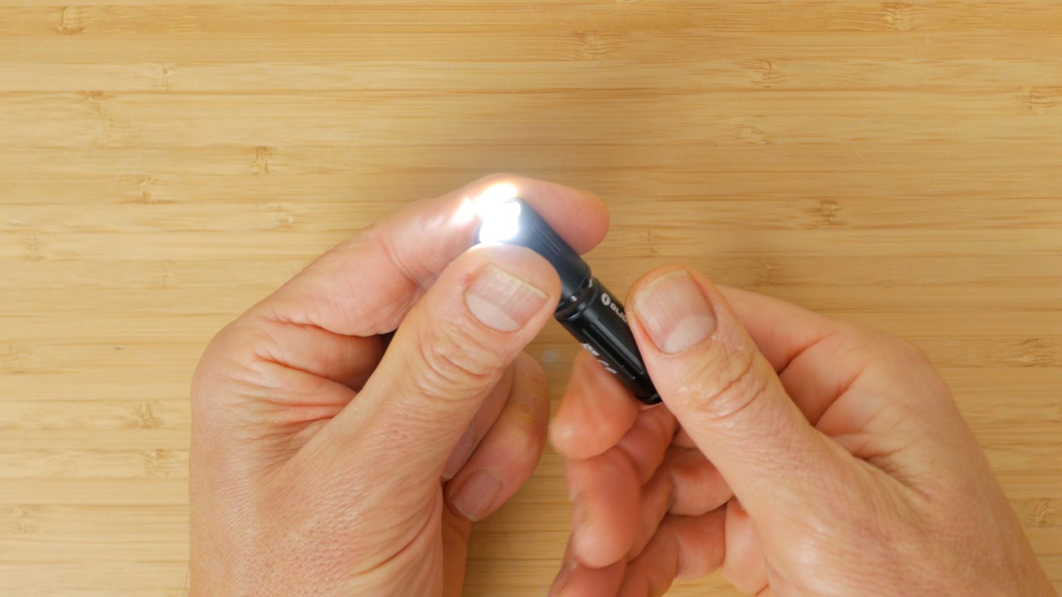 7 Best Keychain Flashlights for EDC (Everyday Carry) - The Technology Man